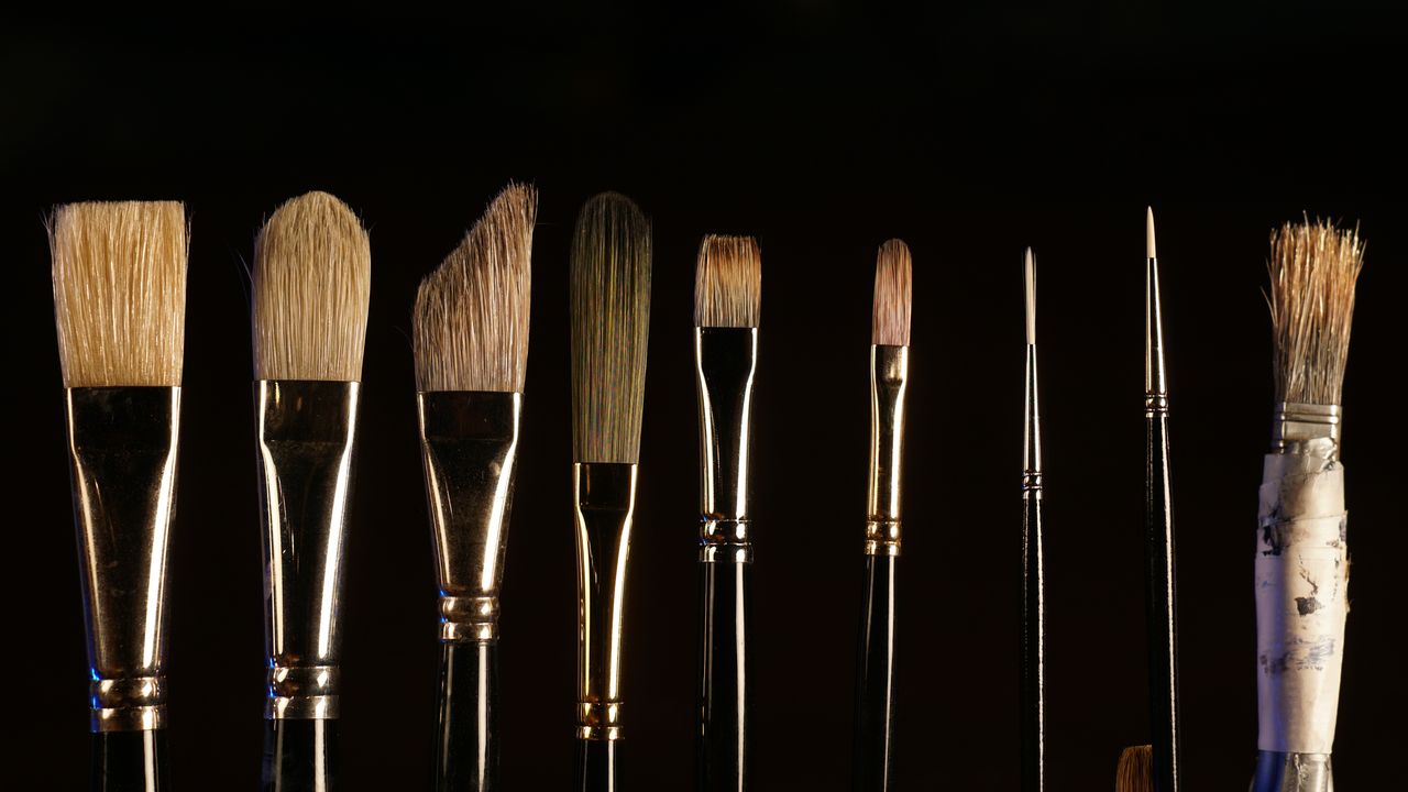 Essential Oil Painting Brushes: My Quick-Start Guide • Tischler